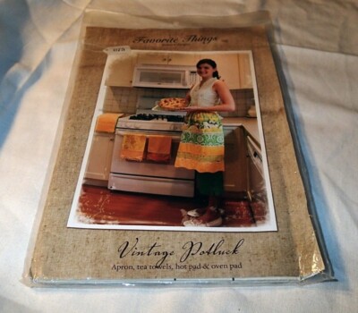 FAVORITE THINGS PATTERN 075 ~ VINTAGE POTLUCK ~ APRON TEA TOWEL HOT ...