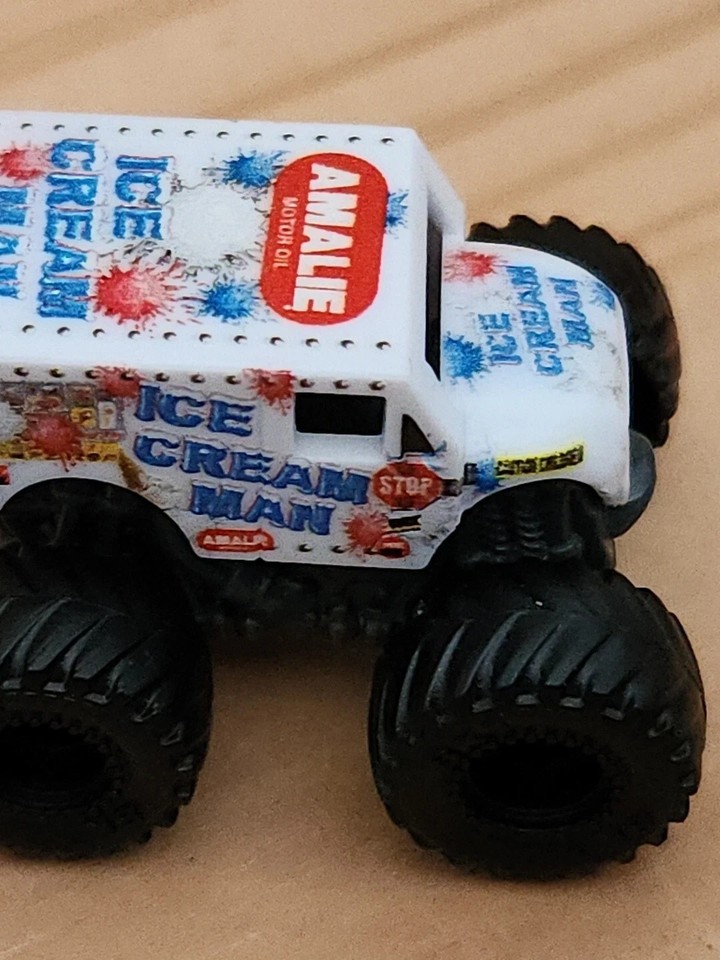 Spin Master MONSTER JAM MINI Series 9 Ice Cream Man Debut New in ...
