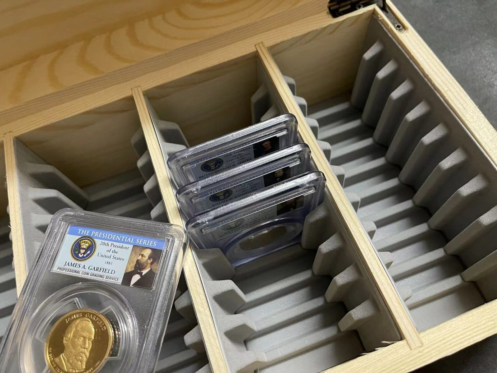 PCGS NGC PCCB graded coin storge box case wooden（40 holders） | eBay