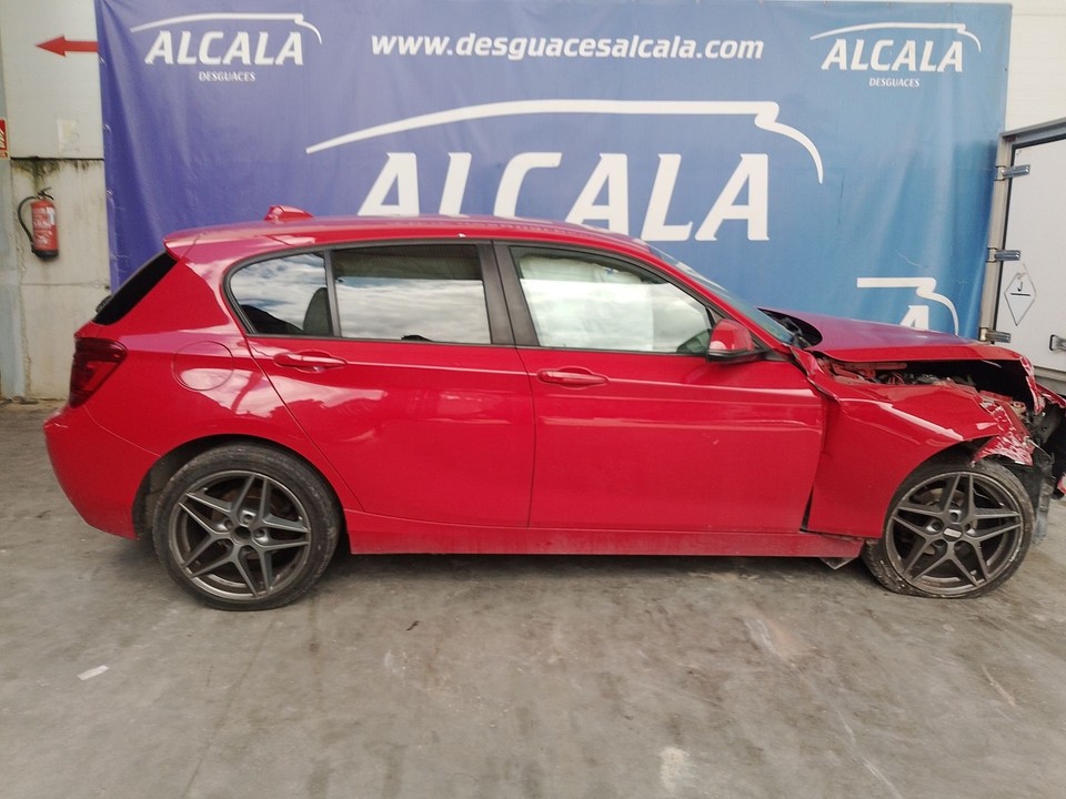 51137262120 GRILLE DE PARE-CHOCS CENTRAL / 1138709 POUR BMW 1 F20 116 D ...