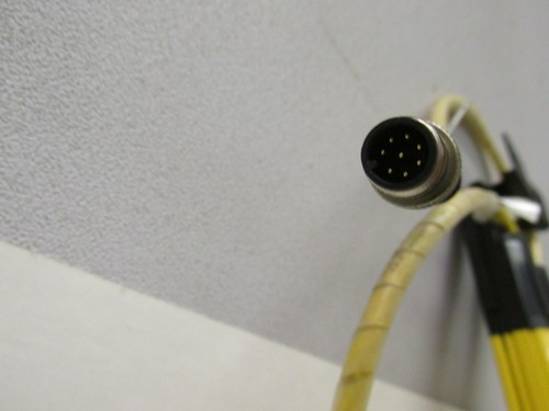 SLPMR25-830P12 SLPE25-830P8 Banner EZ-Screen LP/LPM Range: 0.1-7m ...