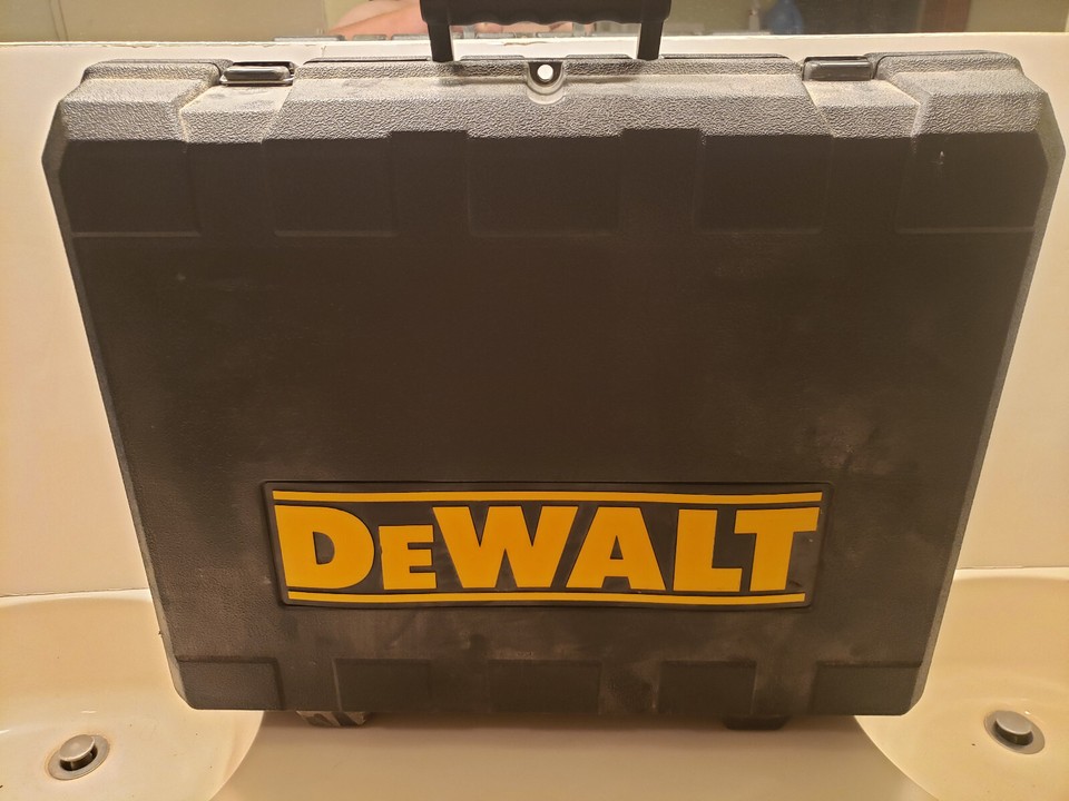 DeWalt DW618B3 Plunge Fixed Base Router Tool Kit, NO ROUTER | eBay