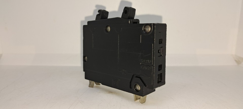 Square D QO2020 20 Amp 1 Pole Push-in Wire Piggy Back Metal Clip ...