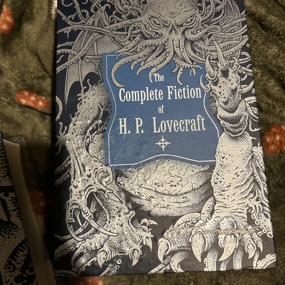 The Complete Fiction of H.P. Lovecraft by H P Lovecraft (Hardcover ...