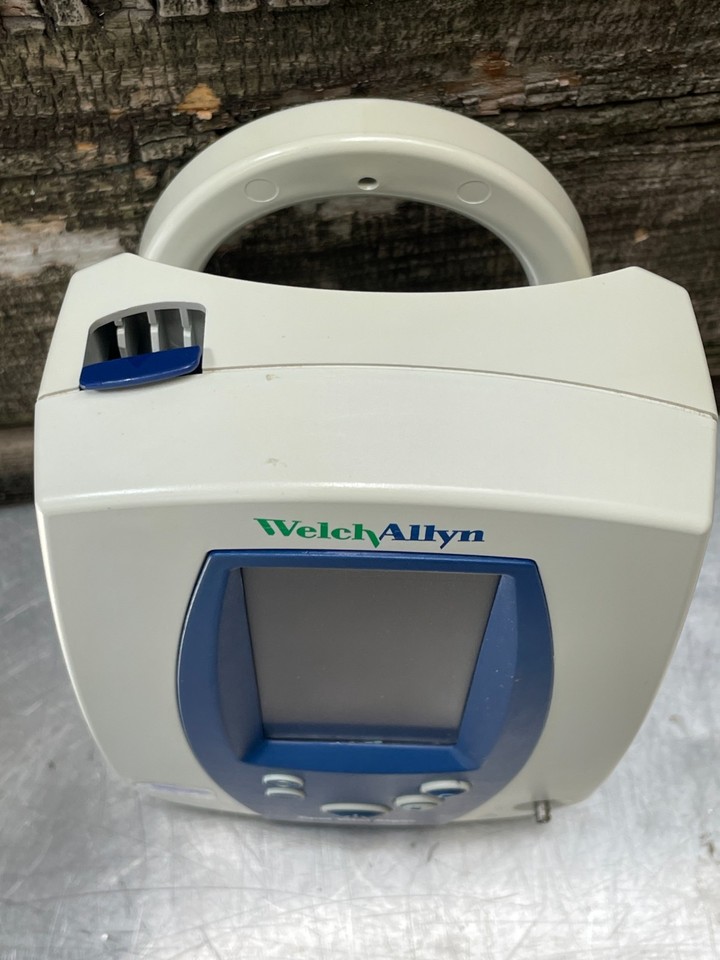 Welch Allyn 420 Spot Vital Signs Monitor 42NOB w Cuffs, SpO2, & Power ...