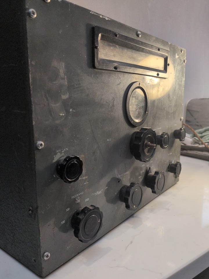 Genuine WW2 British Army Marconi CR100 Radio Receiver | eBay
