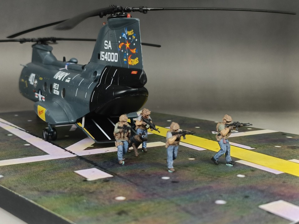 1/72 Built and Painted Call of Duty Series Task Force FBI 4 Figures w ...