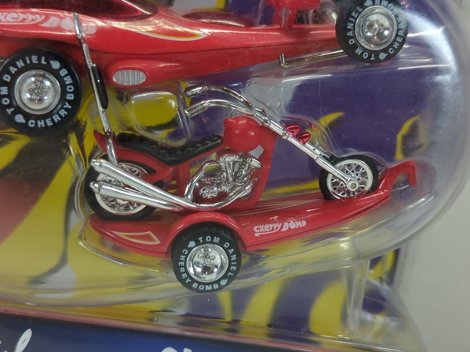 Toy Zone 2007 - Tom Daniel Iron Legends - Cherry Bomb - Diecast 1:43 ...