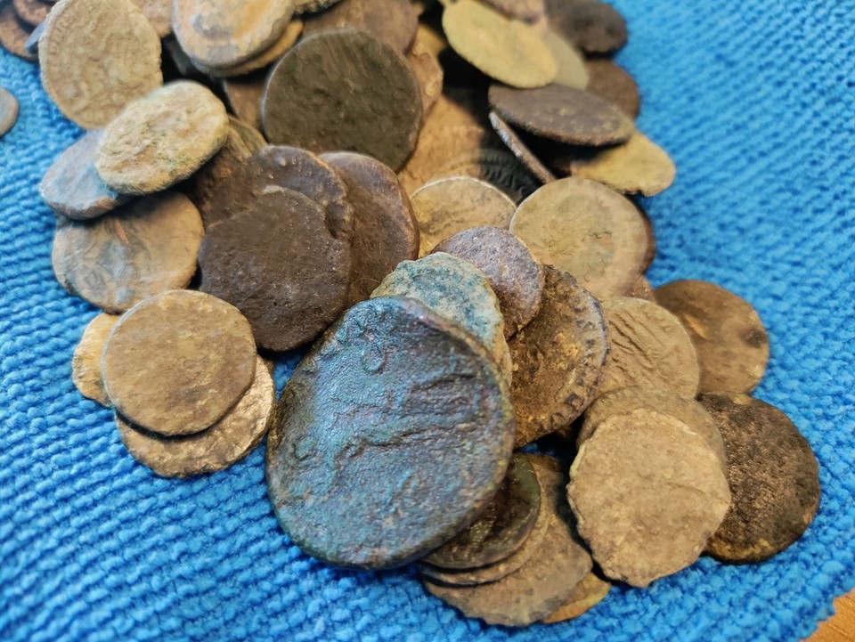 New Lots! Premium A4 Uncleaned Roman Coins! Lots of 10 Each! With ...