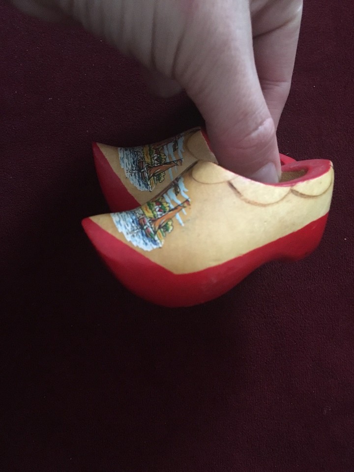 TINY VINTAGE WOOD WOODEN HAND PAINTED SHOES | eBay
