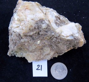 PEGMATITE: FELDSPAR MICROCLINE, MICA MUSCOVITE & QUARTZ, 446 GR (9, 18 ...
