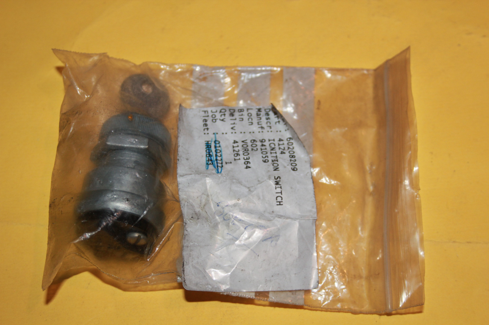 POLLAK BOSTON USA PANEL MOUNTED 2 POSITION KEY SWITCH WITH 1 KEY | eBay