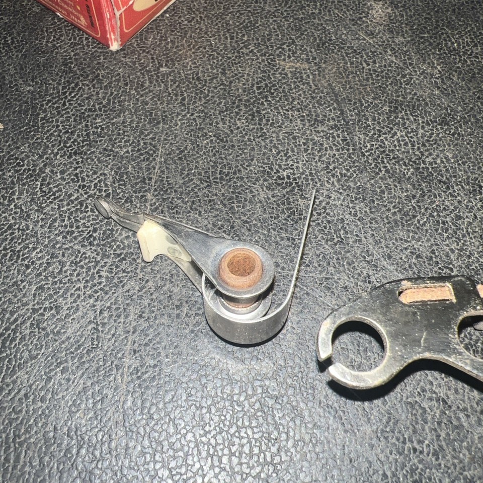 IGNITION POINTS Shurhit SET 72 1956-58 Corvette 1940-53 Buick 1940-57 ...