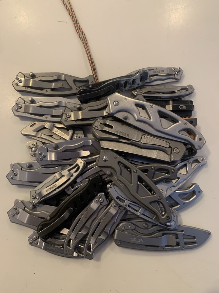 Wow Gerber Lot Of Almost 40 TSA Confiscated Folding Pocket, Multi Tools ...