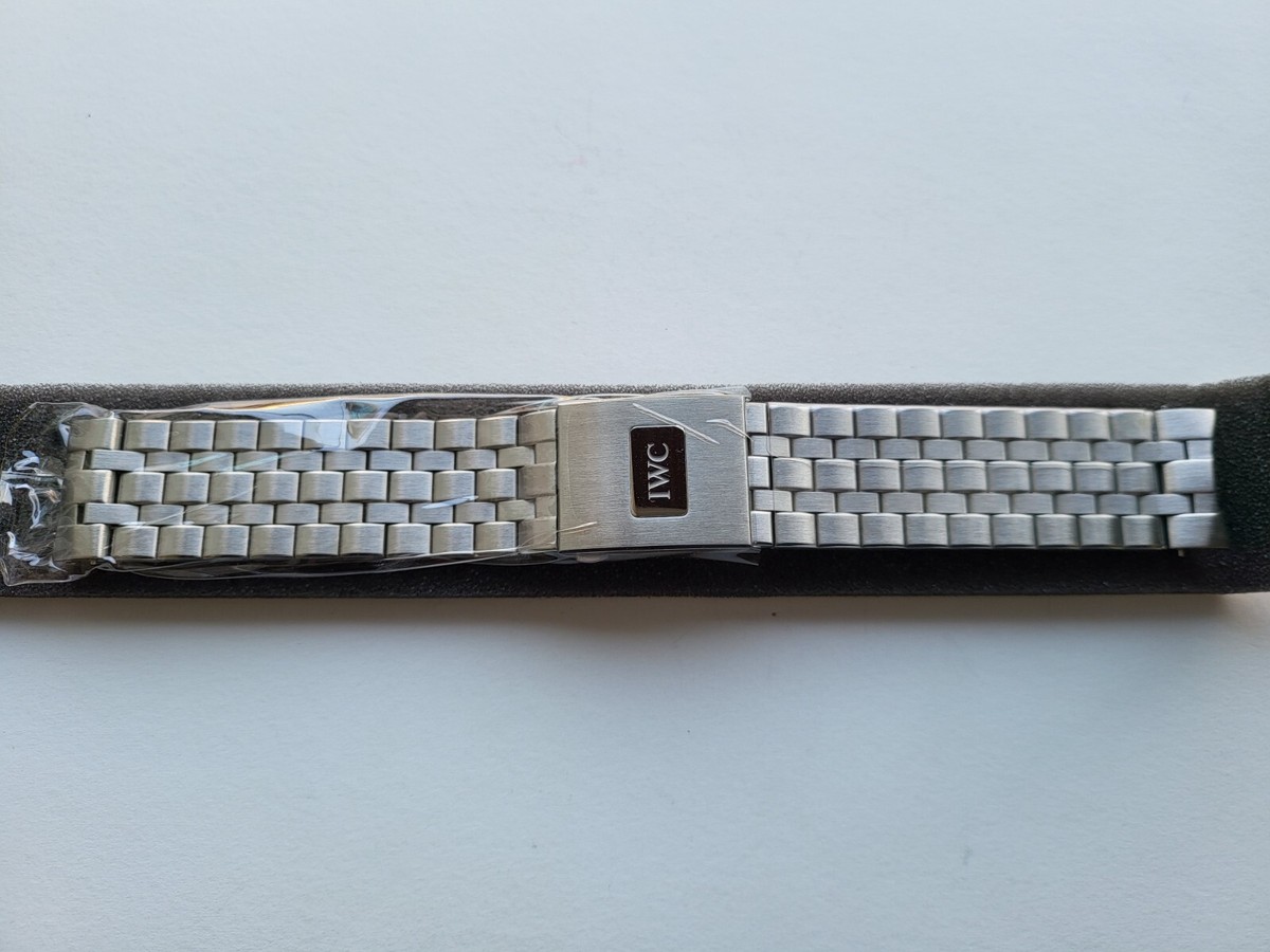 NEW IWC Pilot metal bracelet 21mm OEM 3777 IW3777 IWA60442 NEW IWC Pilot metal bracelet 21mm OEM 3777 IW3777 IWA60442