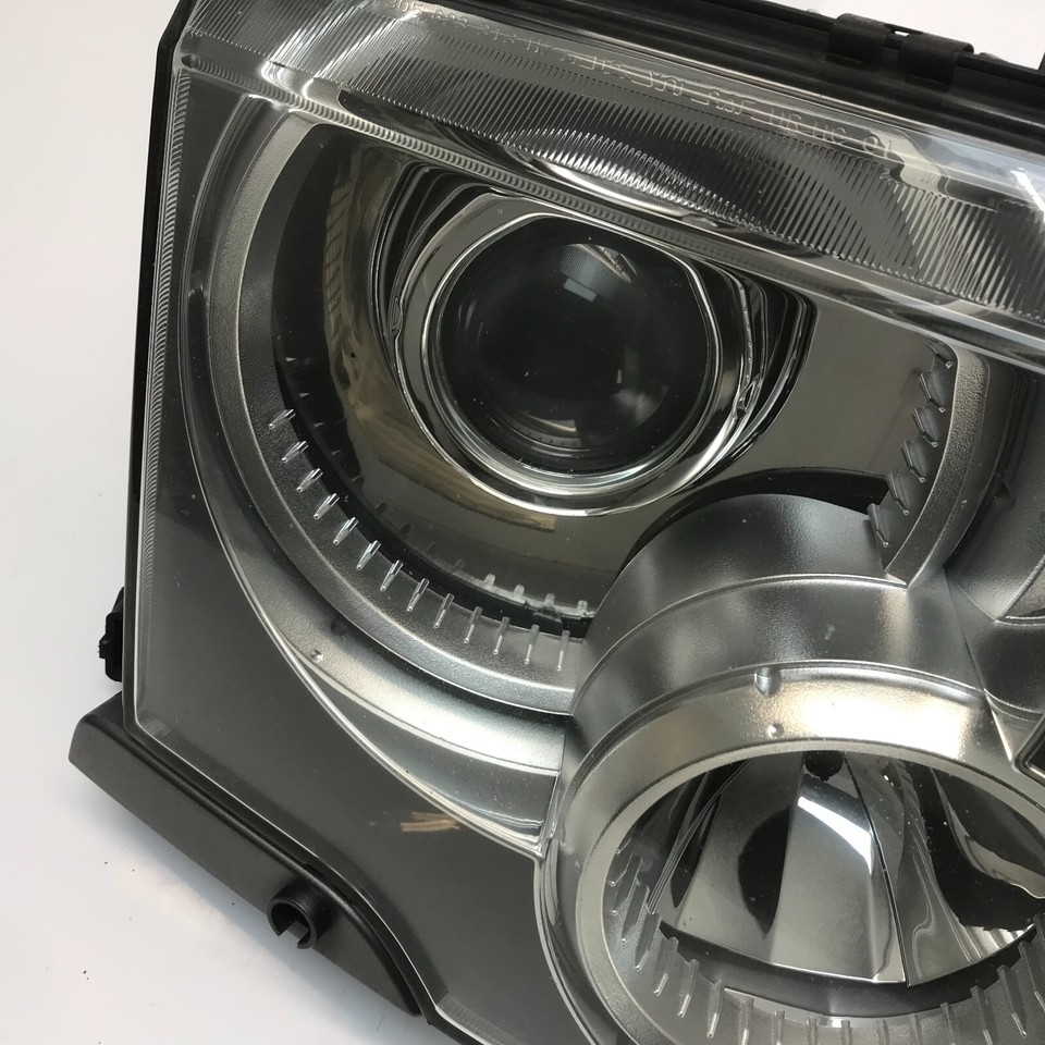 VGC Range Rover L322 RIGHT Xenon headlight 2002 - 2005 UK Driver O/S ...