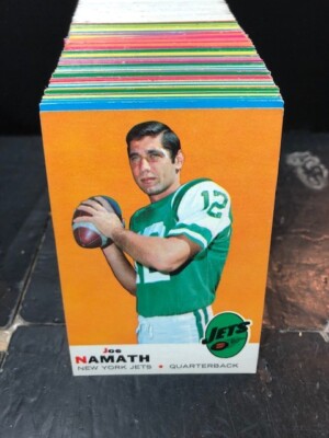 1969 Topps Football COMPLETE SET (263) EX/MT-NM Condition! w/SGC 7.5 ...