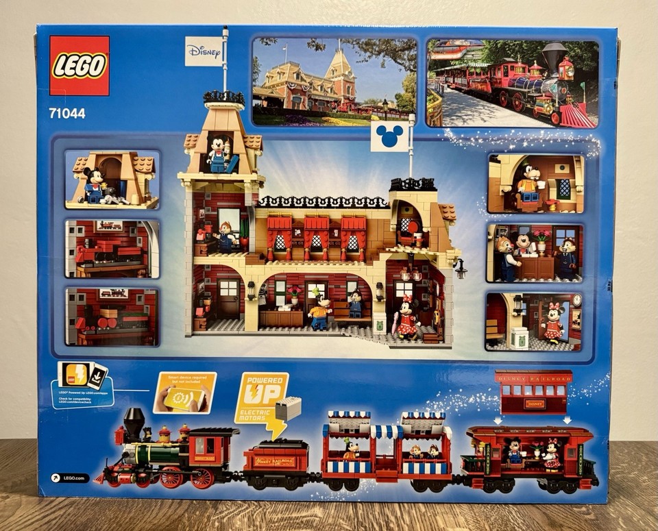 LEGO Disney Train and Station 71044 Disney Parks 2925 Pieces Battery ...
