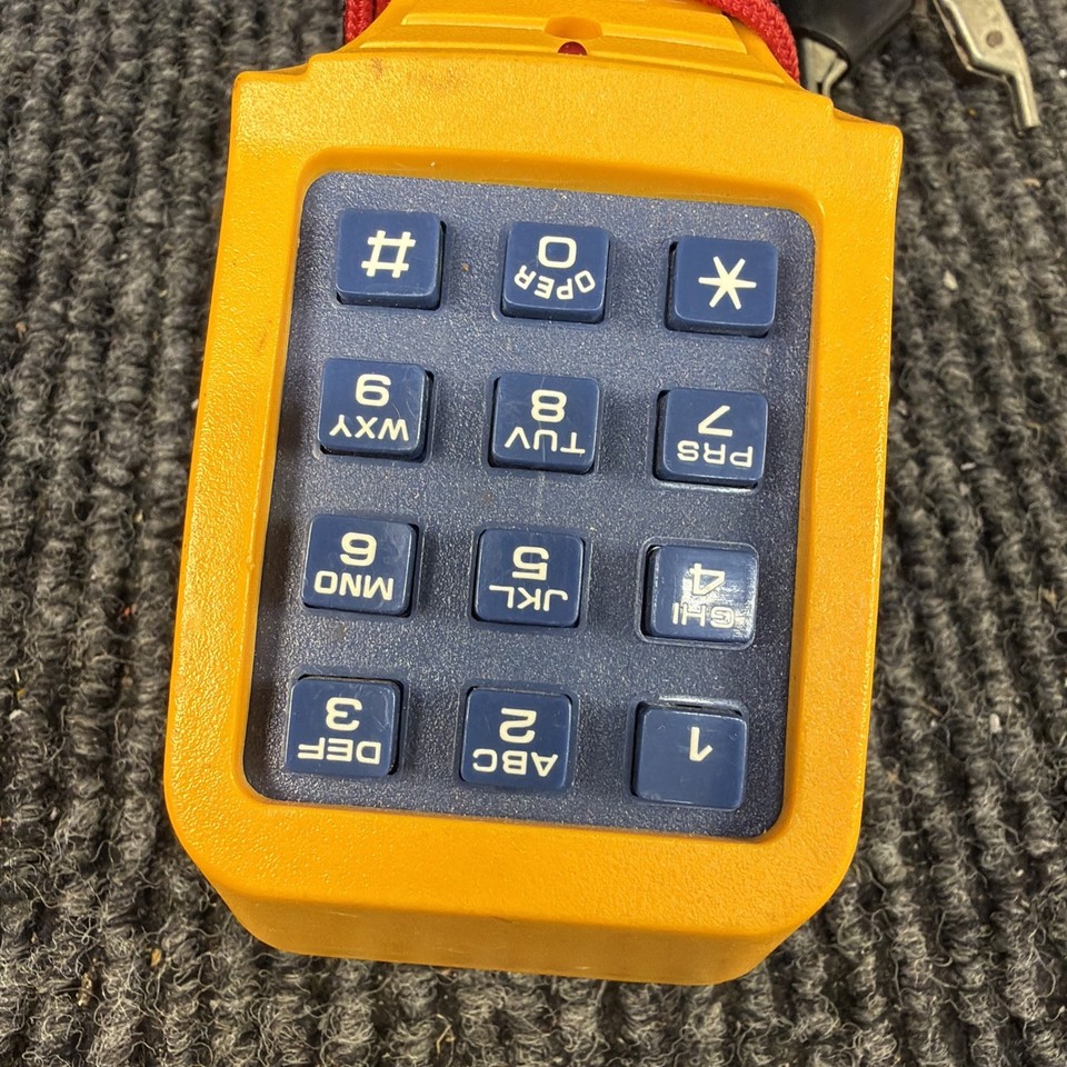 Fluke Networks TS19 Telephone Test Set Lineman's Portable Butt Phone ...