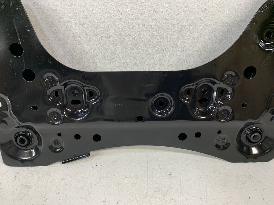 2013-2014 Nissan Sentra front crossmember subframe cradle cross member ...