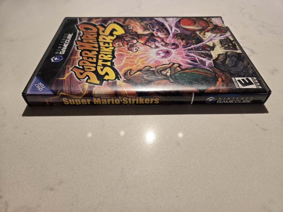 Super Mario Strikers (Nintendo GameCube, 2005) Case Box And Manual ...