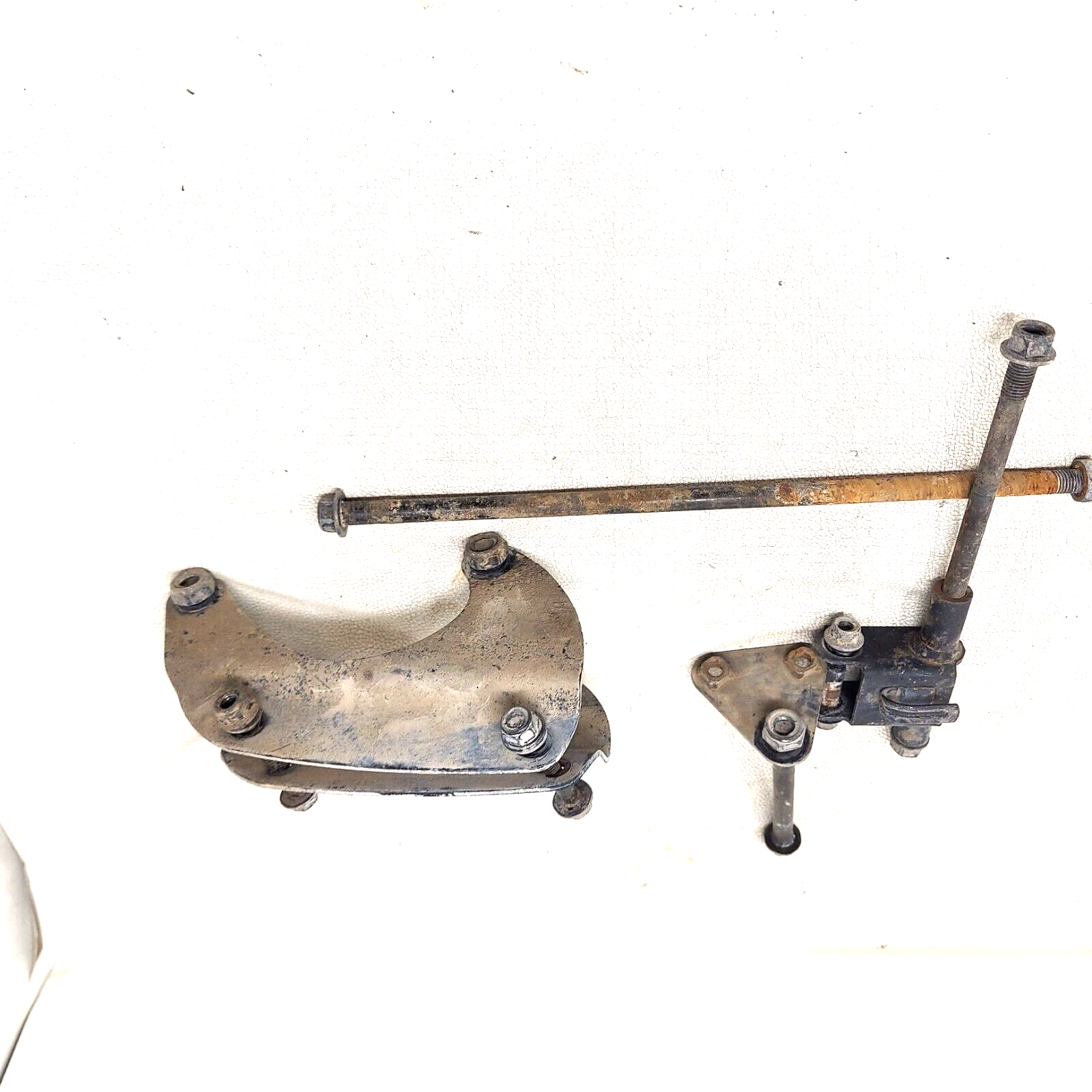 87 Suzuki LT300E LT300 LT 300E E Quadrunner 300 Motor Engine Hanger ...