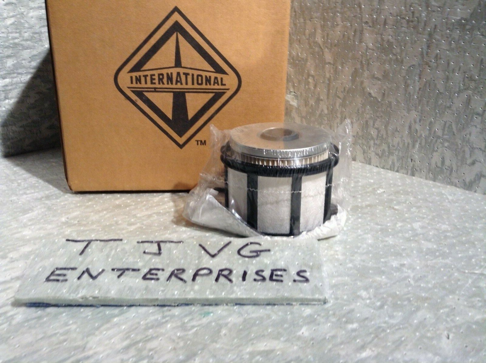 NEW GENUINE INTERNATIONAL 1843162C91 PRIMARY FUEL FILTER KIT OEM | eBay