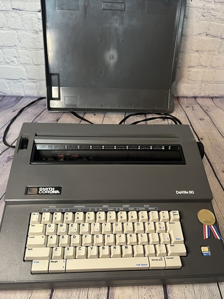 Smith Corona DeVille 80 5A Portable Electric Typewriter w/ Cover TESTED ...