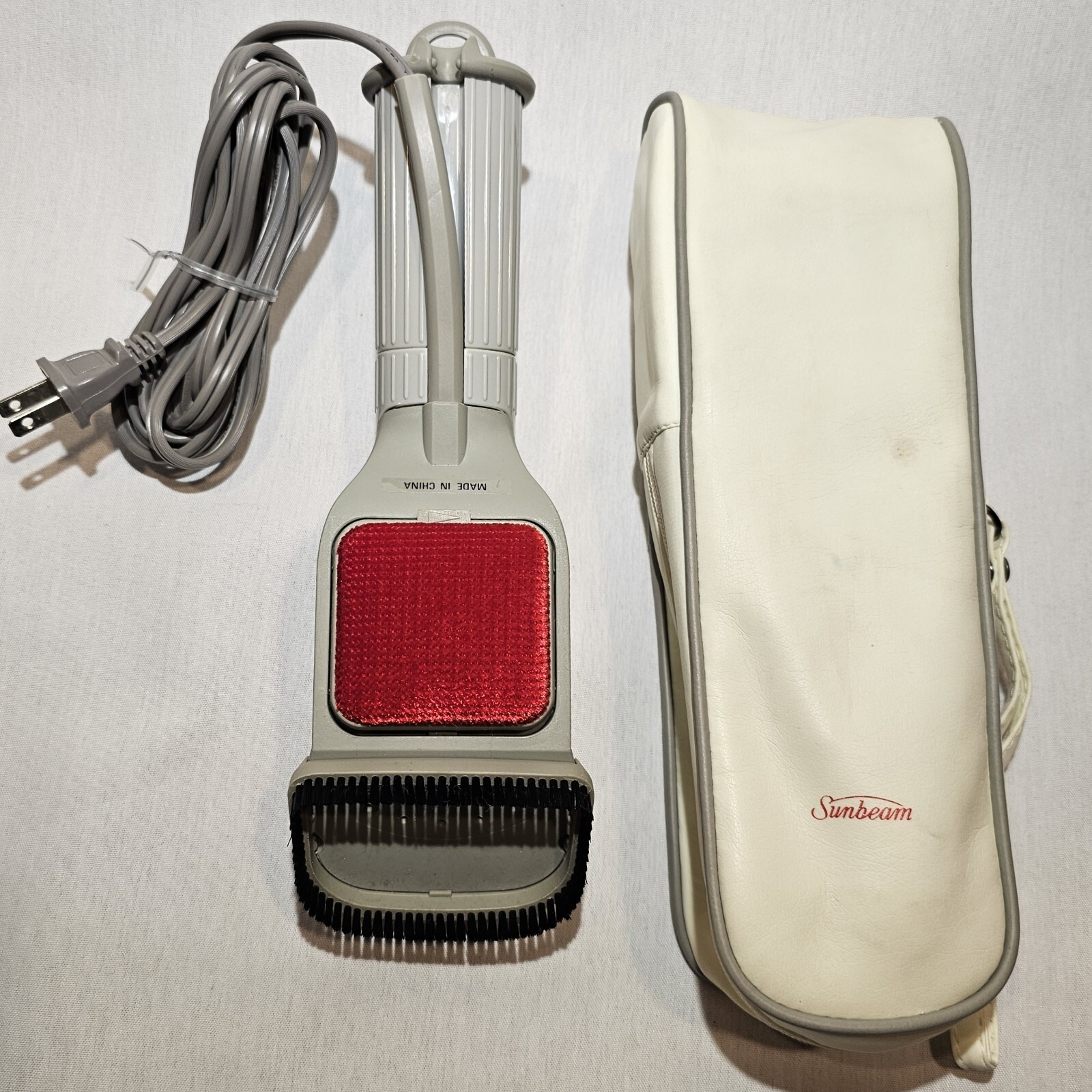 Vintage Sunbeam Steam Valet Handheld Garment Steamer w/ Storage Pouch ...