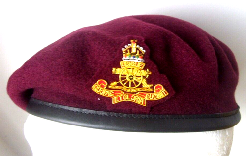 ROYAL ARTILLERY KINGS CROWN WO1 / OFFICER BERET & CAP BADGE 7 PARA RHA ...