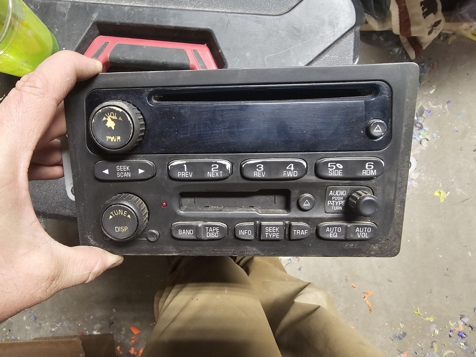 2003 - 2006 CHEVY SIERRA TAHOE YUKON SILVERADO Stereo Radio CD Player ...