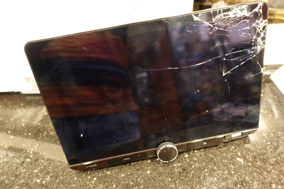 KENWOOD Excelon DMX1057XR 10.1" TOuch Screen Android Apple CarPlay ...