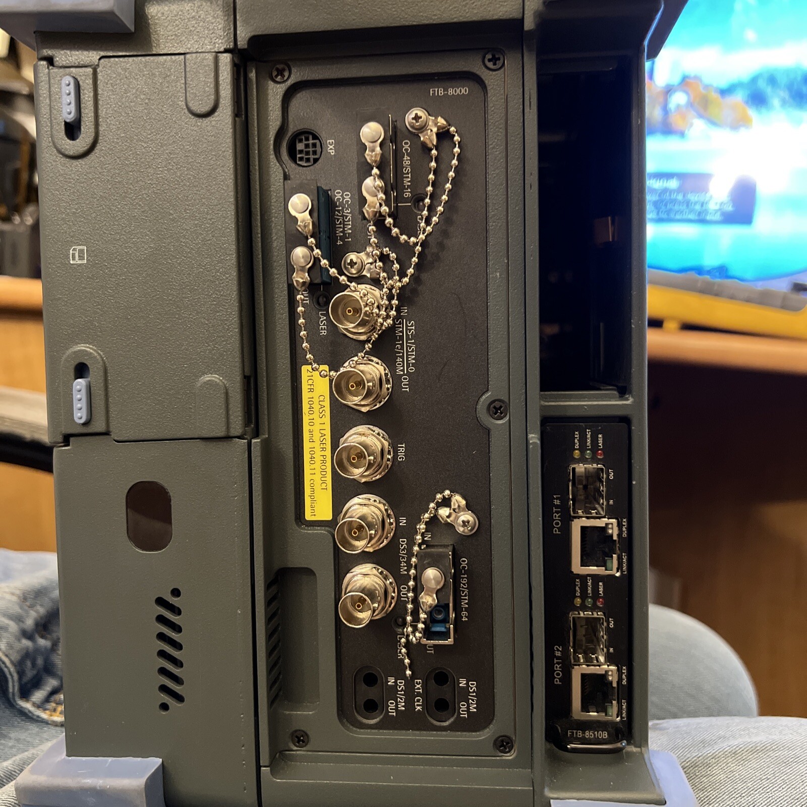 EXFO FTB-8000-13-15 - FTB-400 GP-402 Universal Test Mainframe with FTB ...