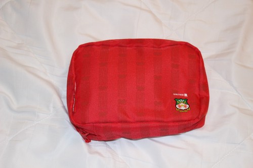 United Airlines Business Class Red Amenity Kit Wrexham FC - New unused ...