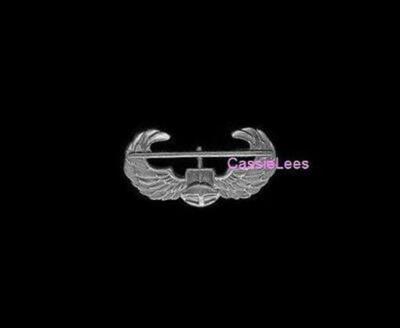 USA Air Assault (glossy)+ a custom promo pin | eBay