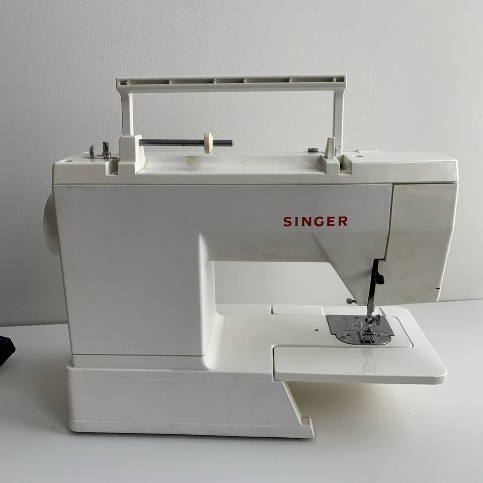 Singer Sewing Machine Model 9032 - Untested / For Parts Only | eBay UK