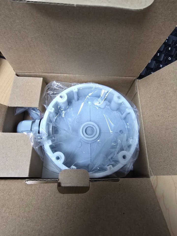 DIGITAL WATCHDOG JUNCTION BOX For Fixed Lens Vandal Some Camera DWC ...