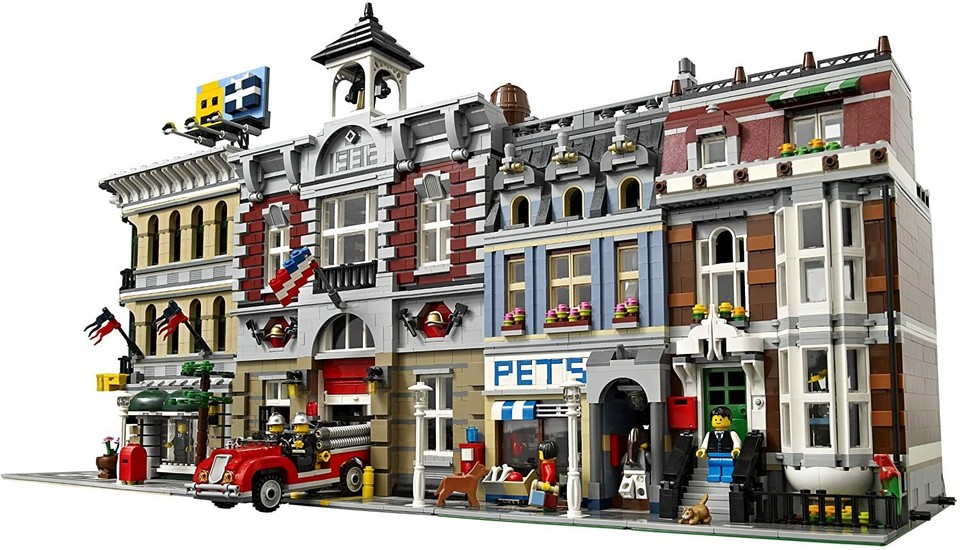 RARE!! NEW Sealed LEGO Creator Modular PET SHOP 10218 - RETIRED ...