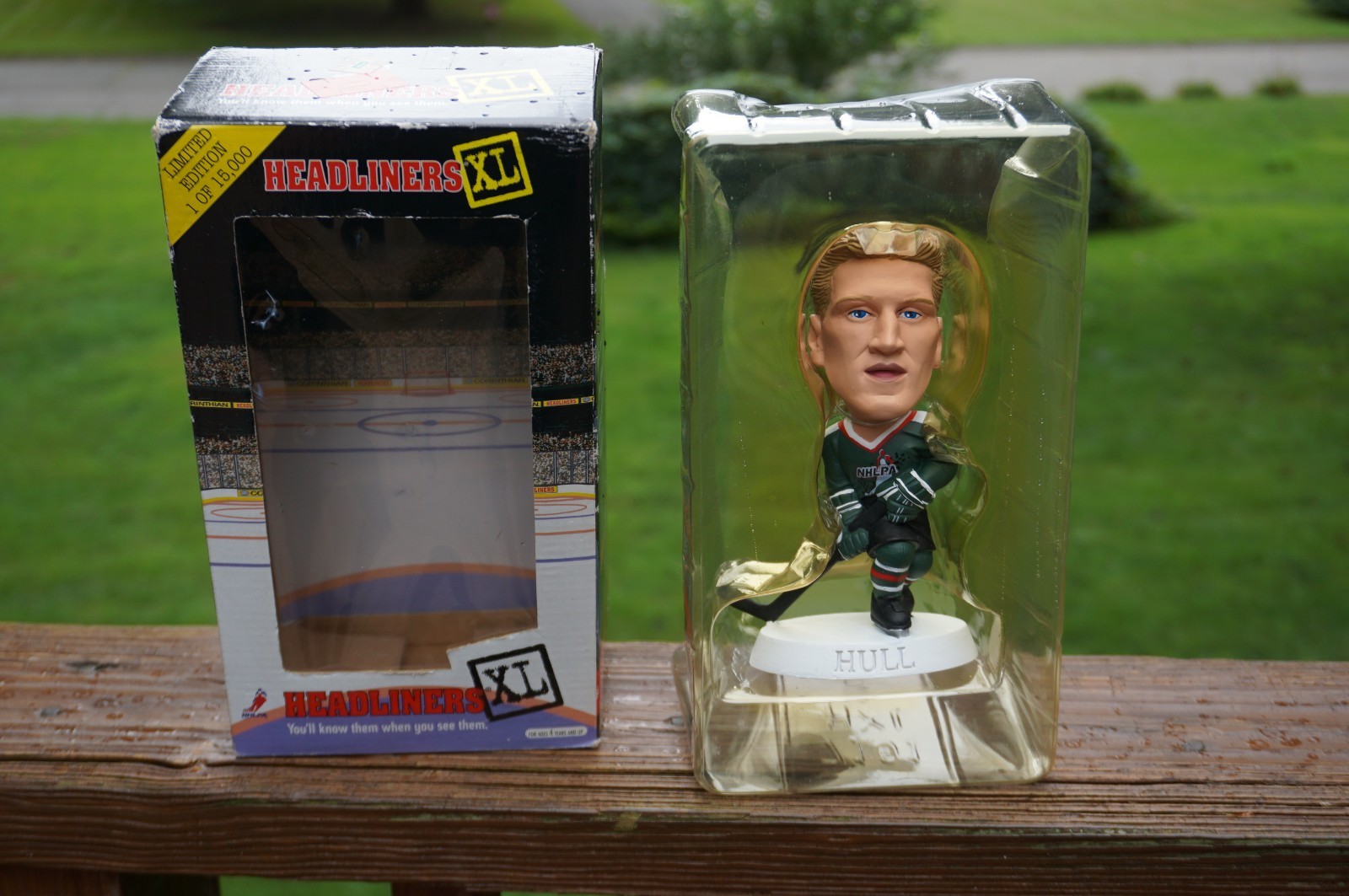 Brett Hull Headliners Ltd. Edition Statue new in box | eBay