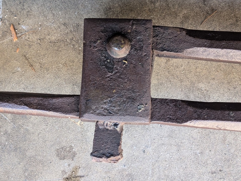 Antique Stump Vise Pole Leg Post Vise Blacksmith | eBay