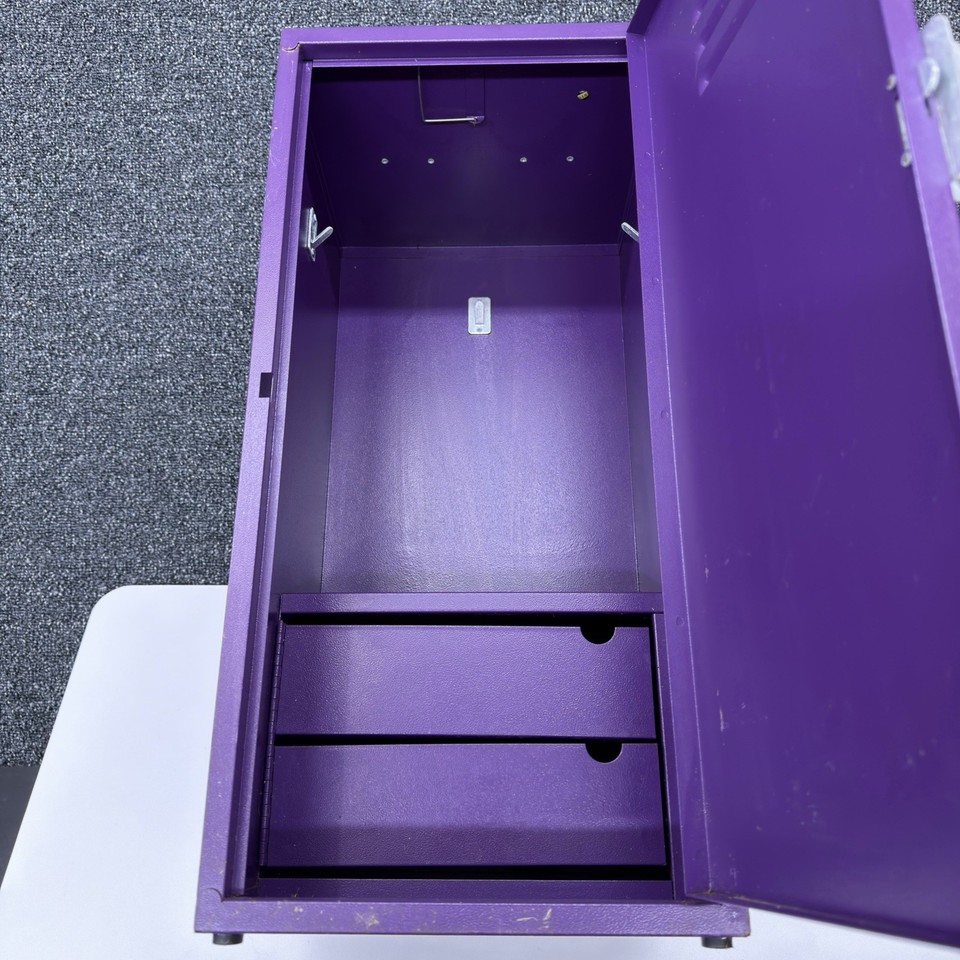 American Girl “Of Today” Purple Metal Locker #— Retired 1996-2000 | eBay