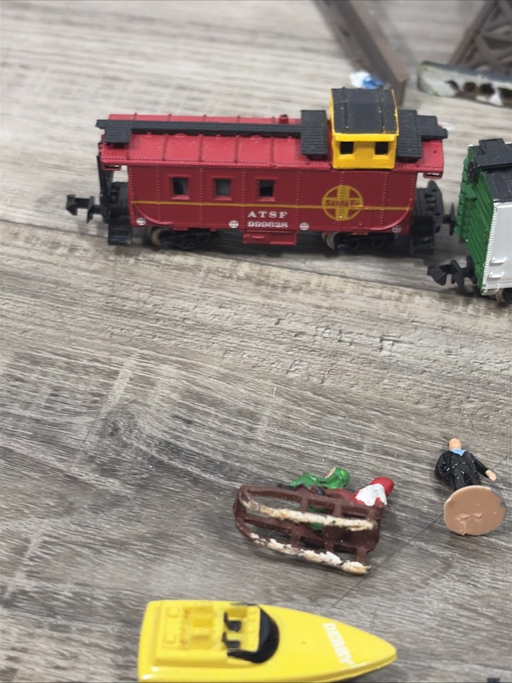 N Scale Train Lot Freight Cars Caboose + Steam Loco Shell Parts Atlas ...