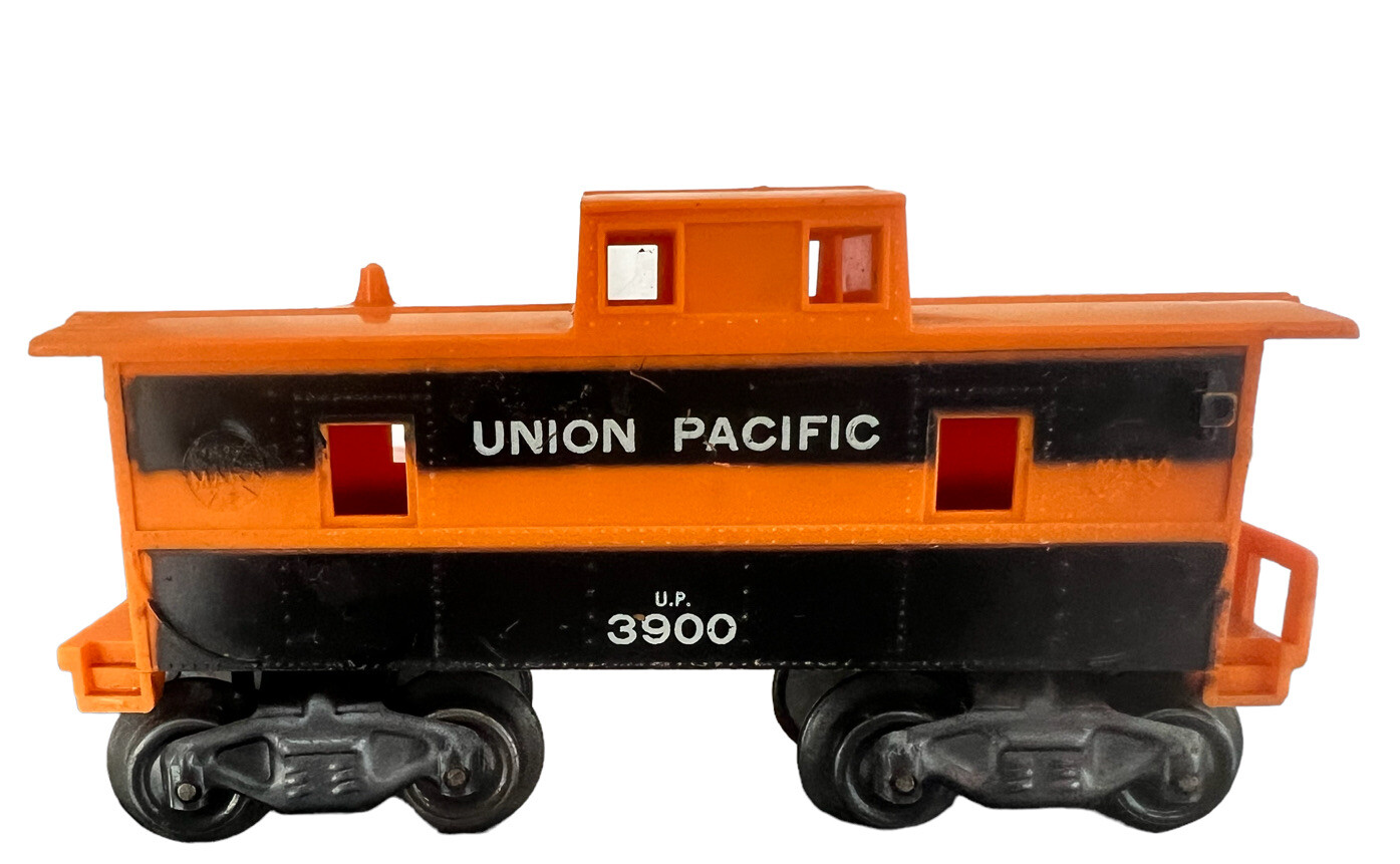 VINTAGE O Scale MARX Orange and Black UNION PACIFIC CABOOSE #3900 | eBay