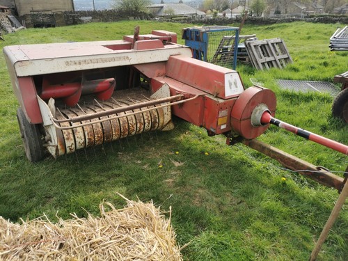 International 430 Conventional Baler - Small Square for Hay, Straw ...
