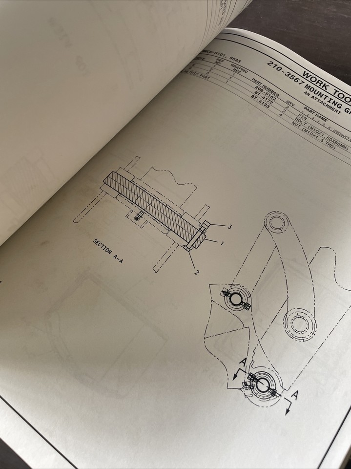 Caterpillar 305CR Mini Hydraulic Excavator Parts Book Spare Parts List ...