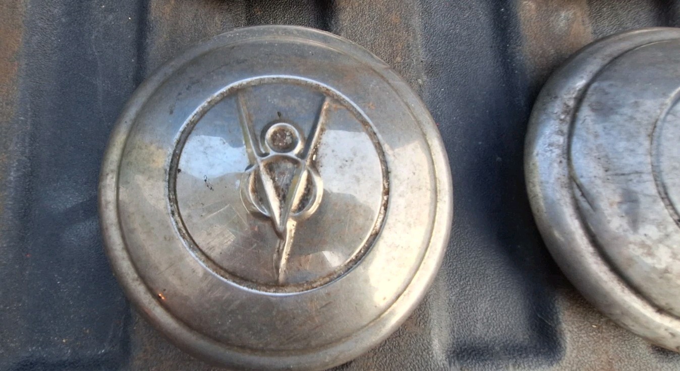 1930's Vintage Ford V8 Hubcaps Set Of 4 TROG Dog Dish | eBay