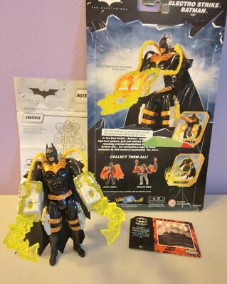 Batman TDK Electro Strike Batman 2007 w/Power Tek Electro Weapon age 4 ...