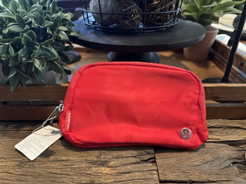 New Lululemon Everywhere Belt Bag Color: Red Size: 1L | eBay