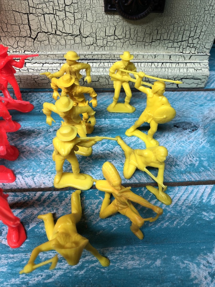 Vintage Cowboys and Indians 35Plastic Color Red Yellow Green Toy ...