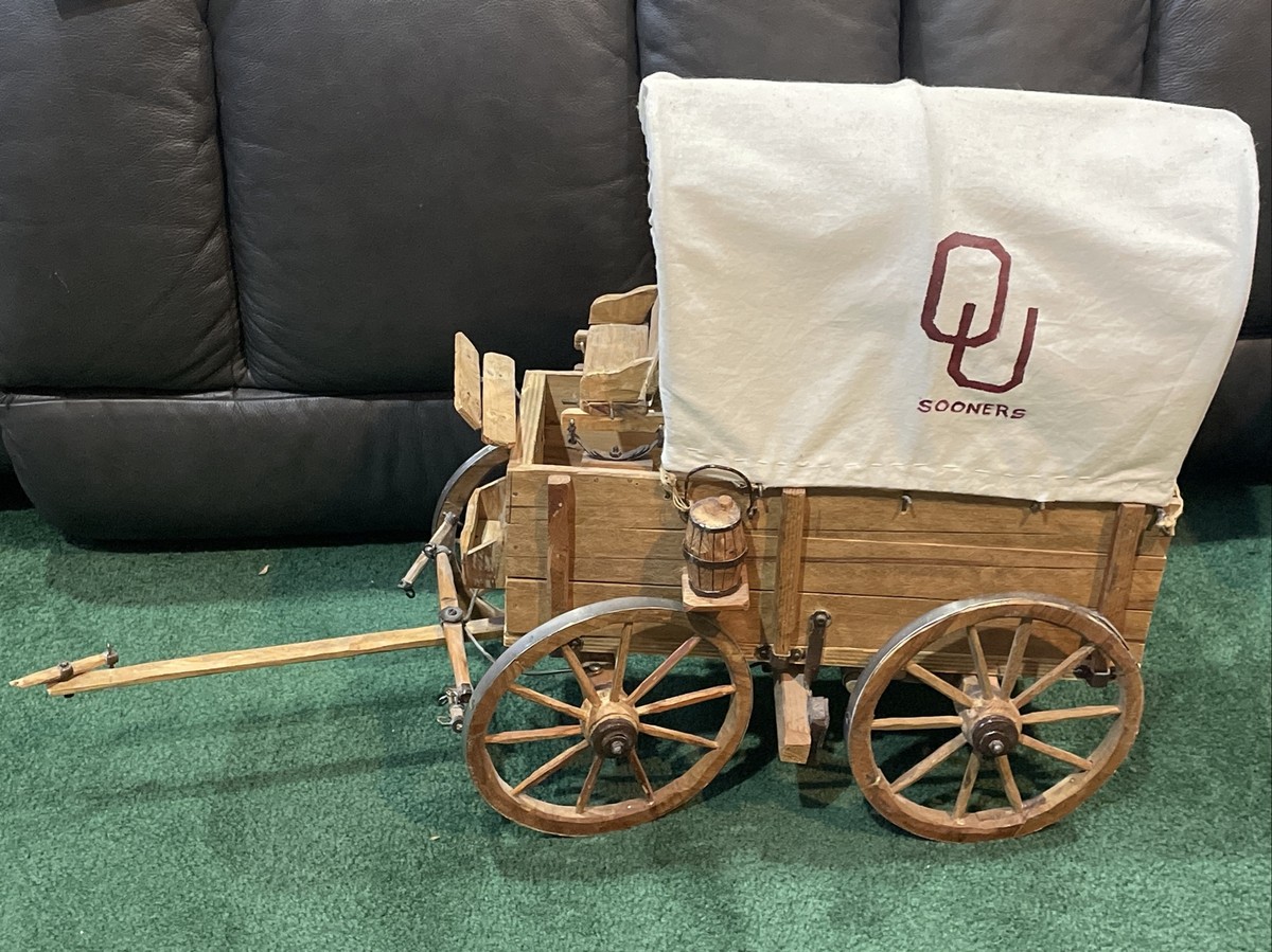 Oklahoma Sooners Wagon